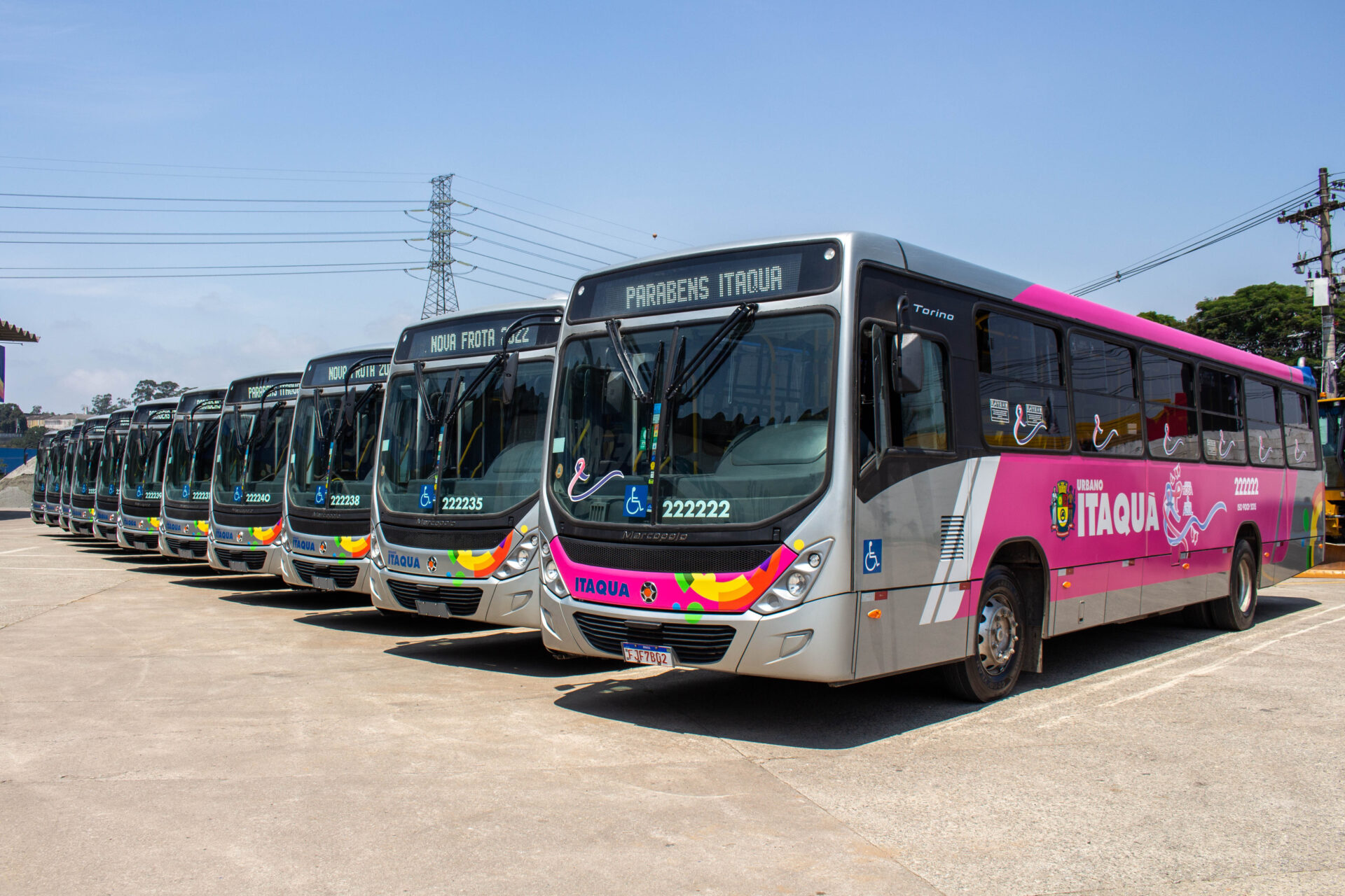 Transportes de Itaquá entrega mais 10 novos ônibus e chega a 40 da nova ...